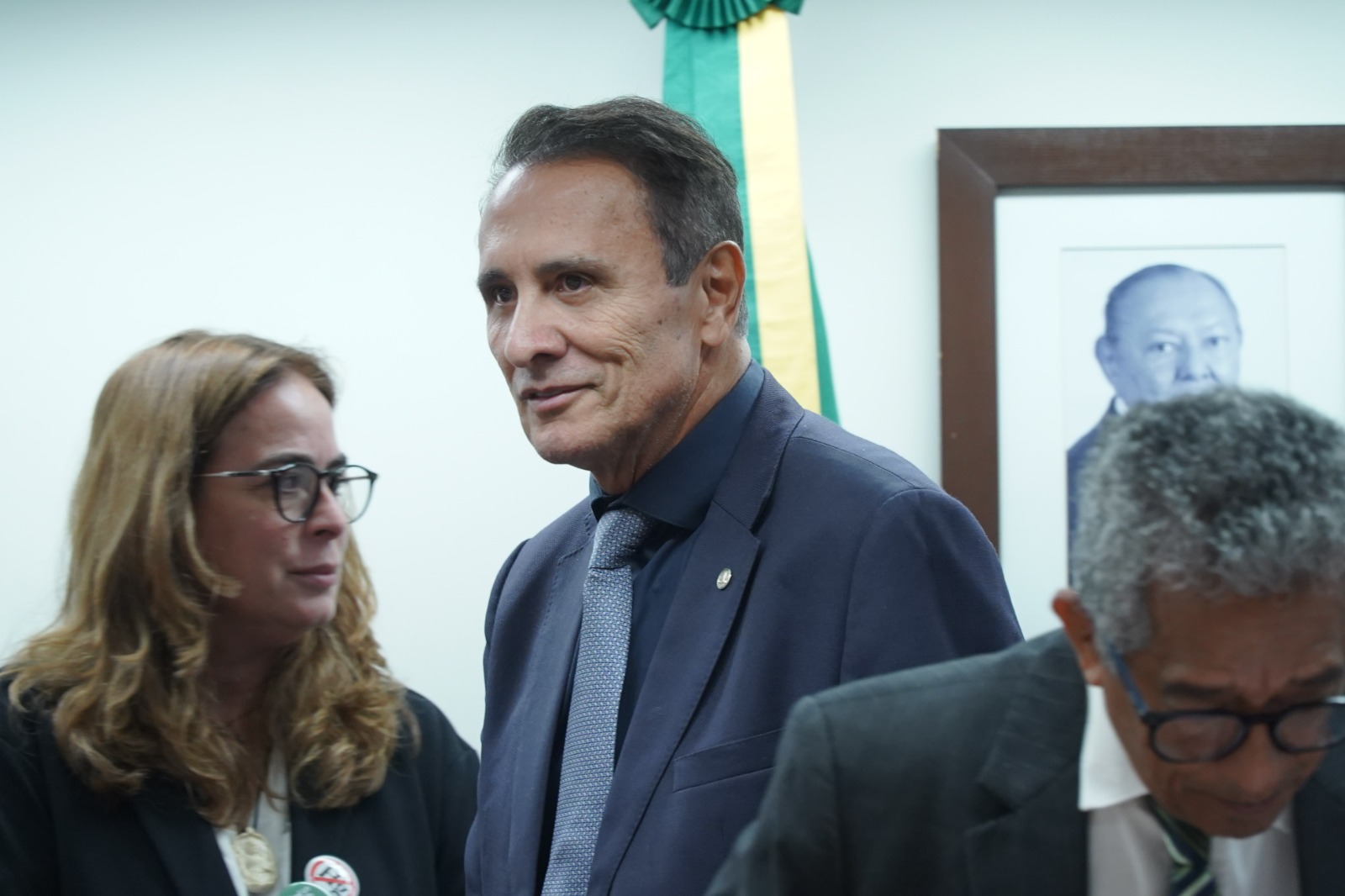 Do rótulo dos alimentos às bulas de medicamentos: propostas de Carlos ...